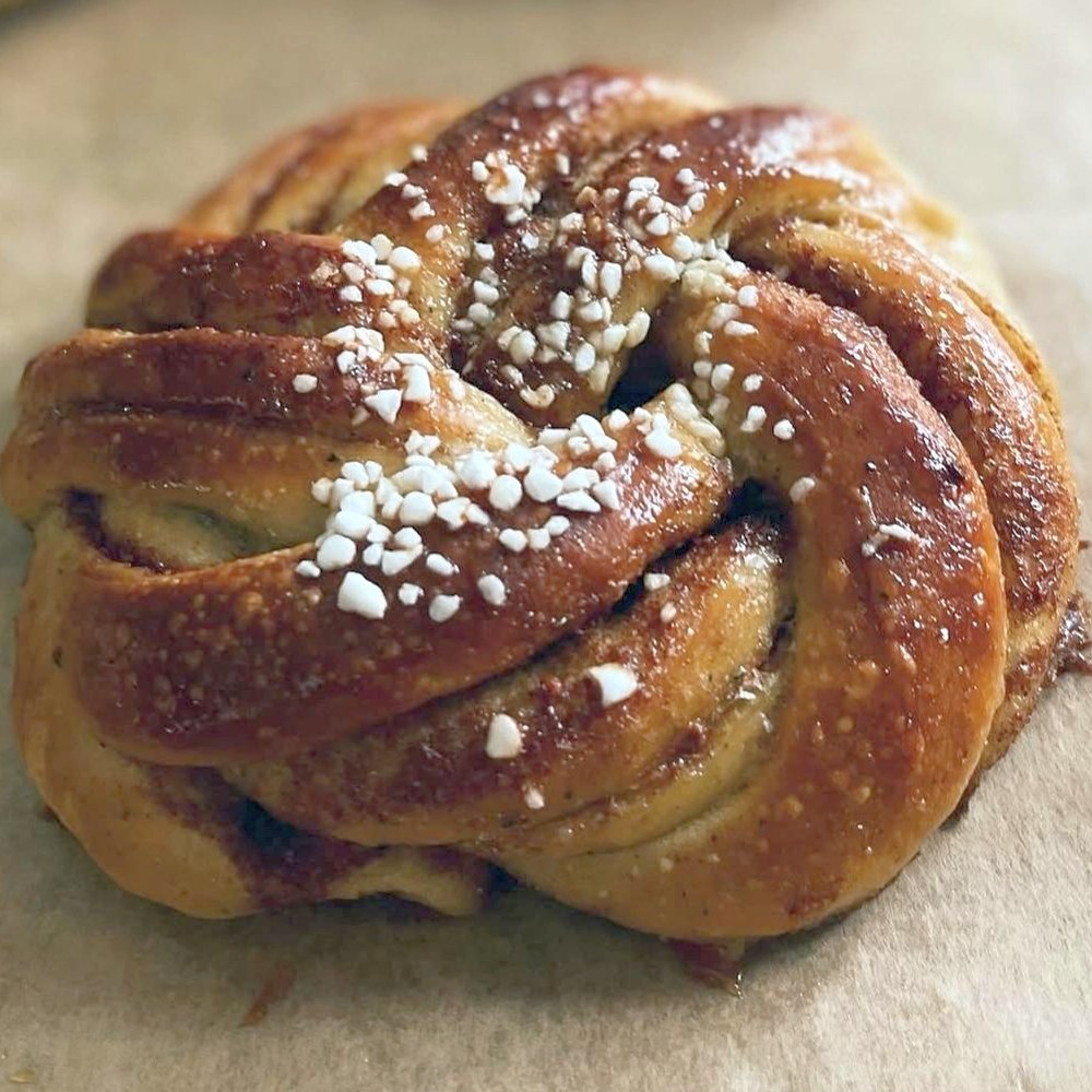 Fresh Cinnamon Bun Bag (Pulla) – FinnGoods